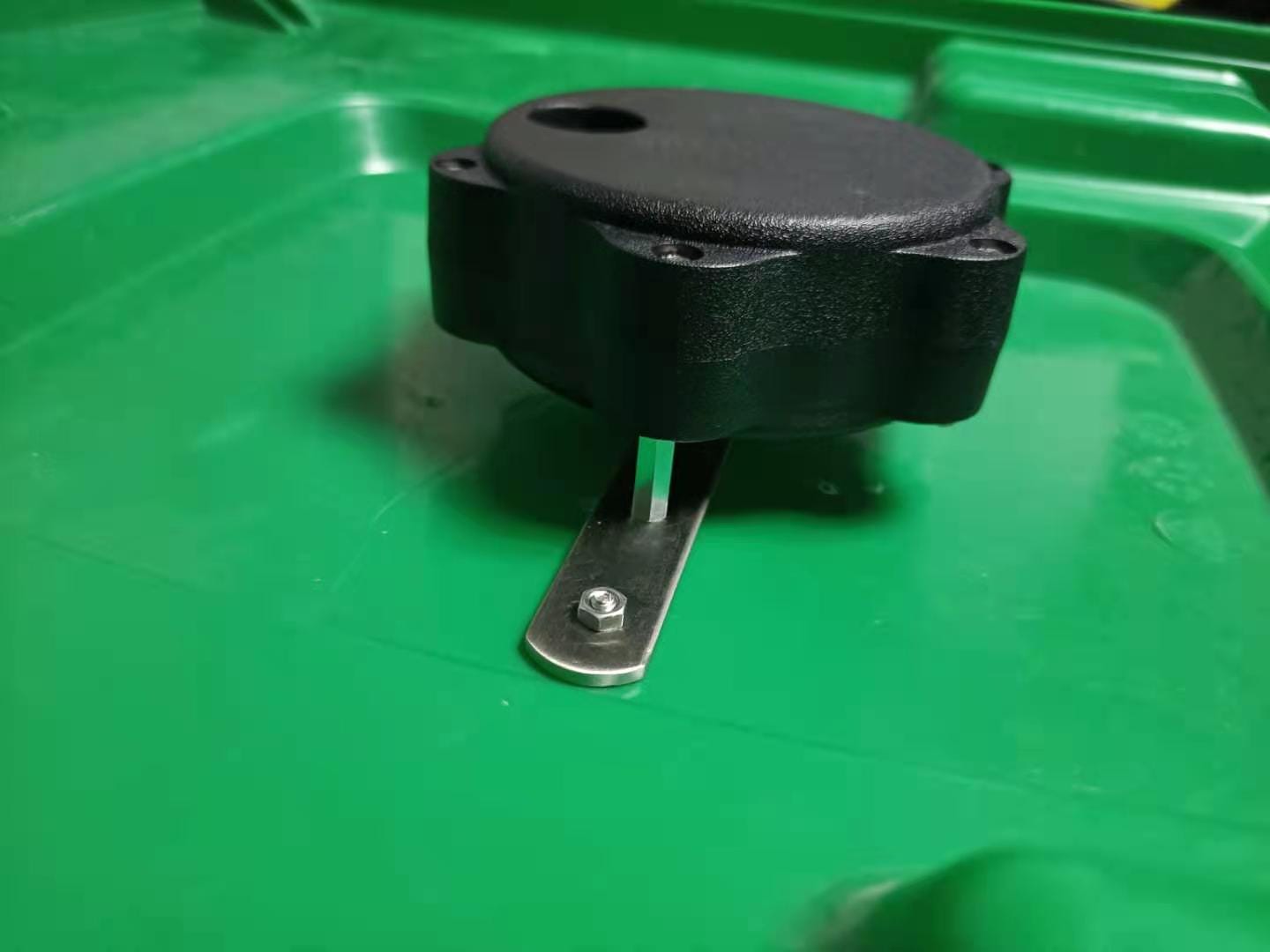 Waste Bin Level Sensor - LoneStar Tracking®